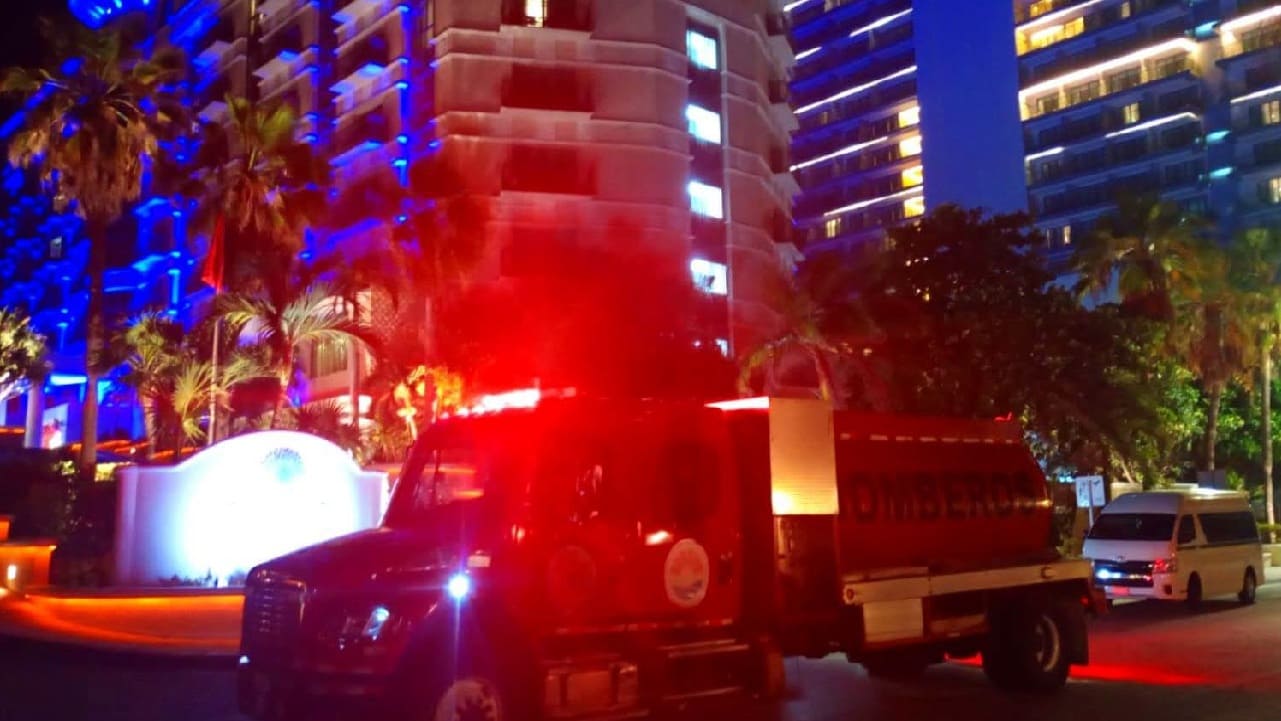 Cancun fire department responds to chemical fire inside hotel - Riviera ...